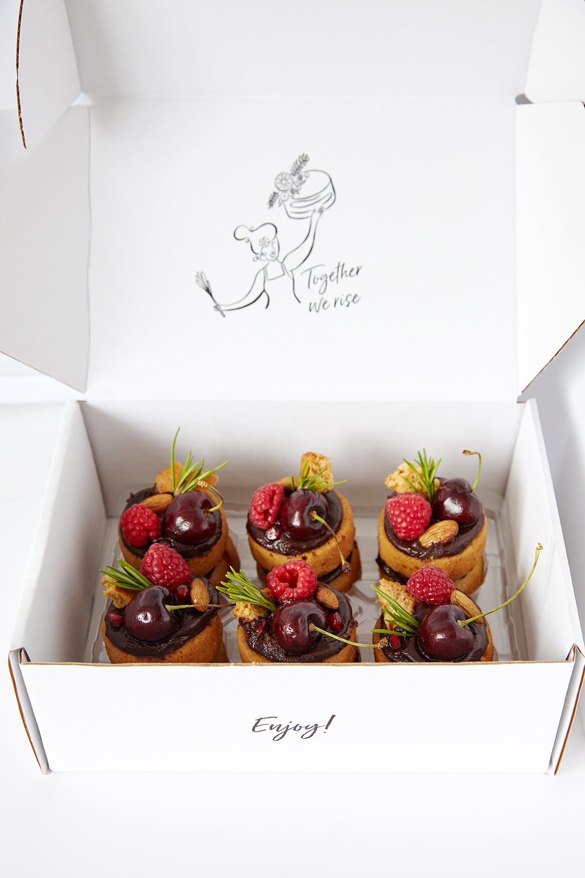 The Plant-Based Mini Cake Selection Box | LUMINARYBAKERY.COM – Luminary ...